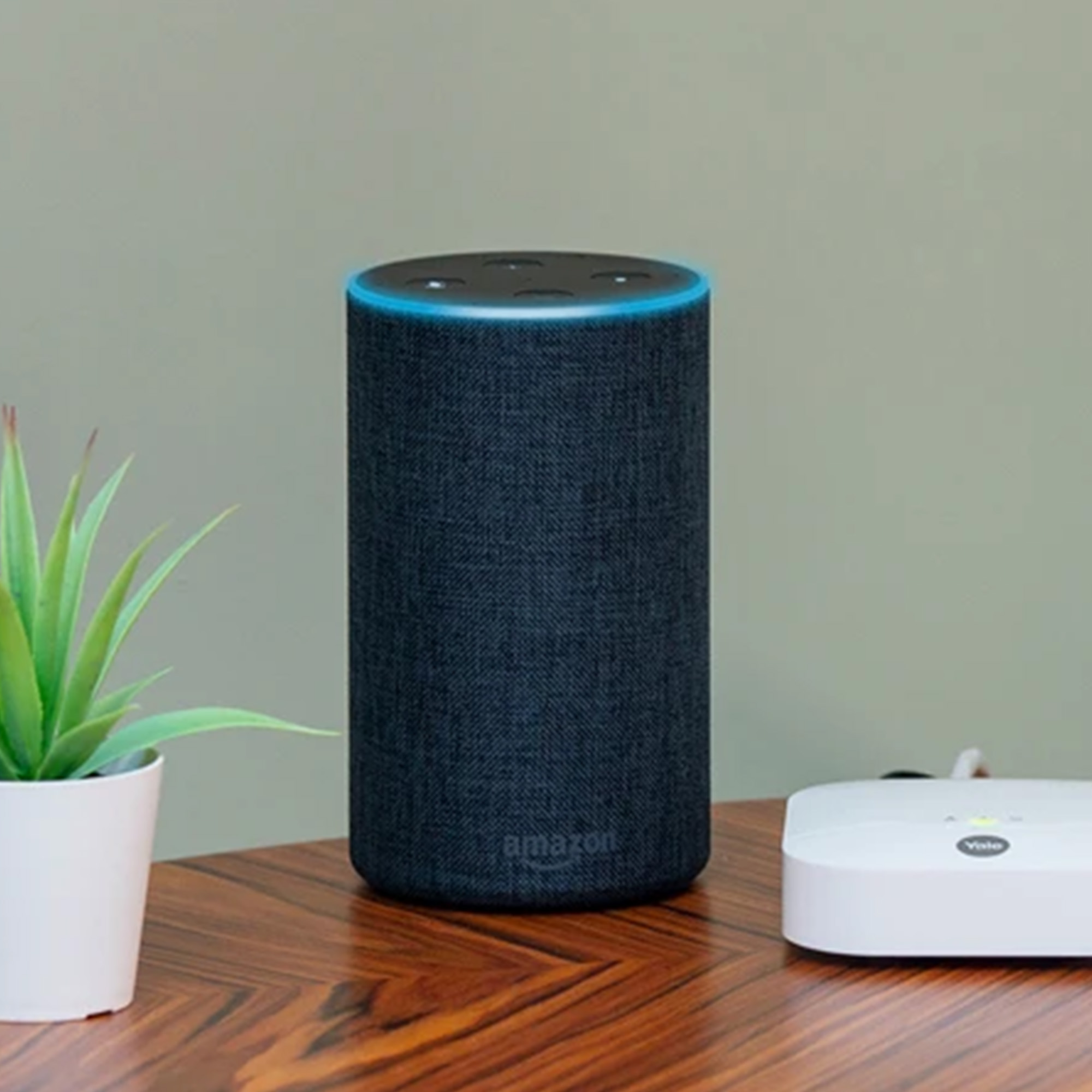 Yale Sync Smart Home Alarm 4 Piece Starter Kit - Smart & Secure Centre