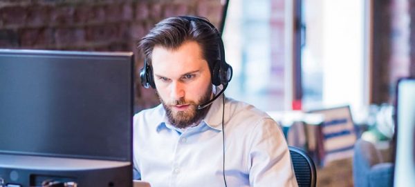 Monitor Audio - Radius 45 / Radius 90 Dedicated Stands (Pair) - Smart ...