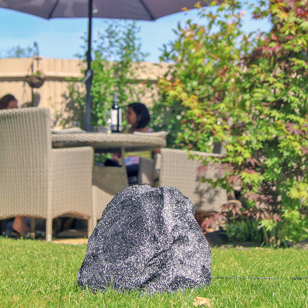 The Perfect Garden Party with Lithe Audio - Smart & Secure Centre